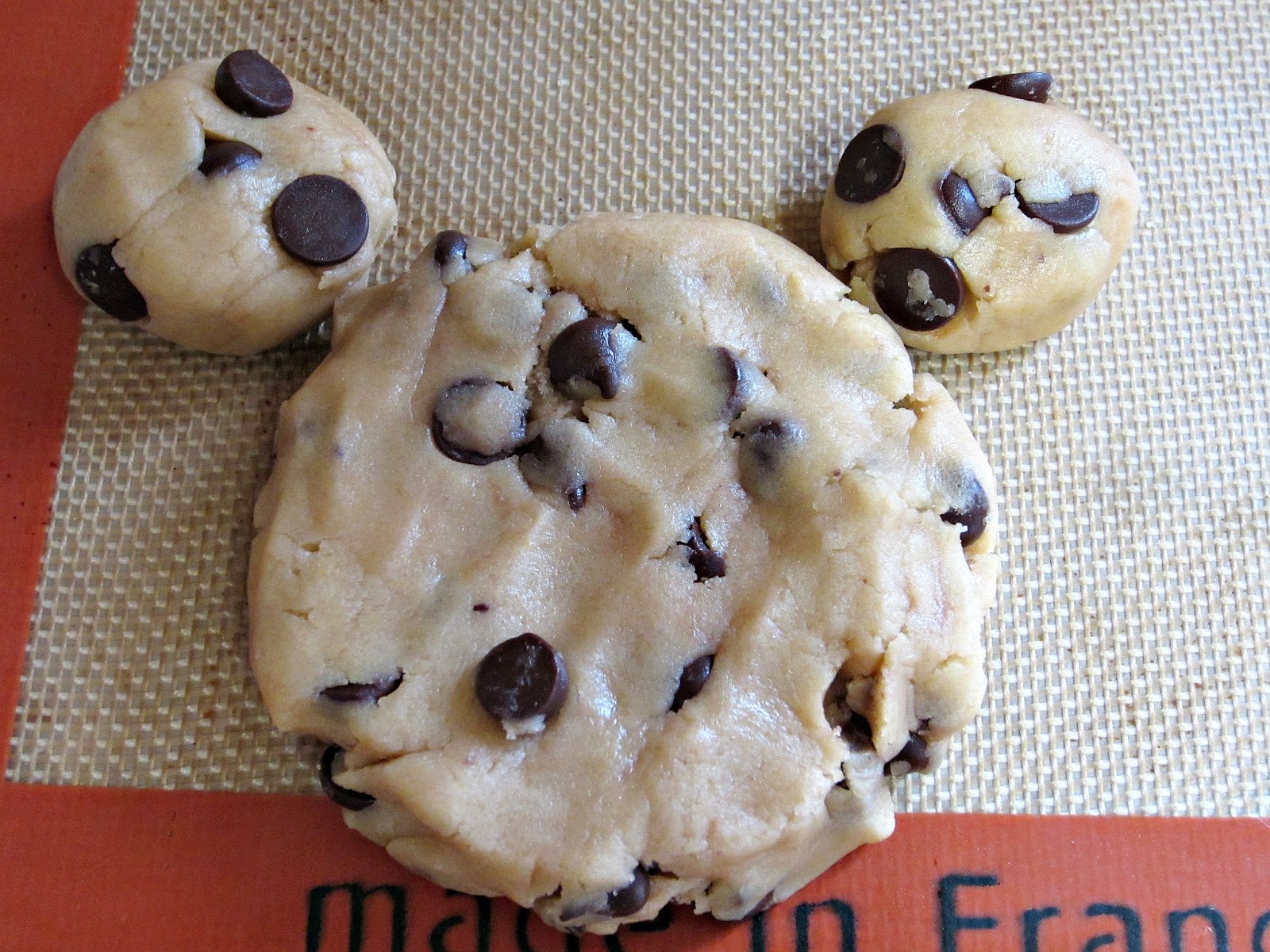 Mickey Mouse Chocolate Chip Cookies - Love to be in the Kitchen