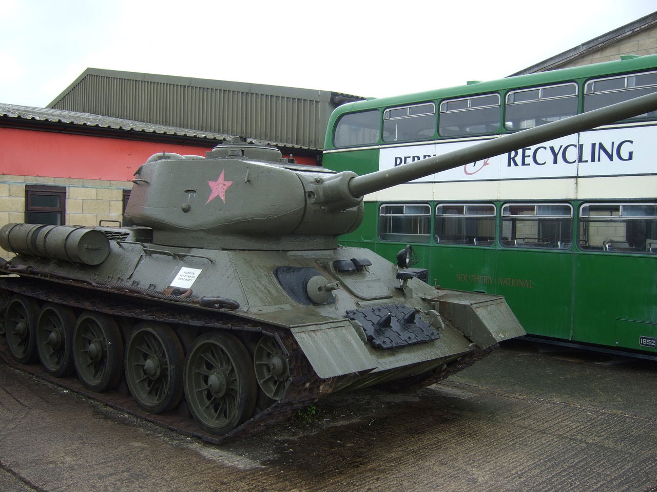 FLAME HISTORY: TIGER I vs T-34: ΣΥΓΚΡΟΥΣΗ ΓΙΓΑΝΤΩΝ (3ο μέρος)