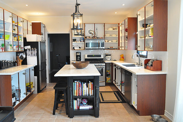 mosaicworks.ca: Our Kitchen Makeover...Project #5, Painting The Cupboards
