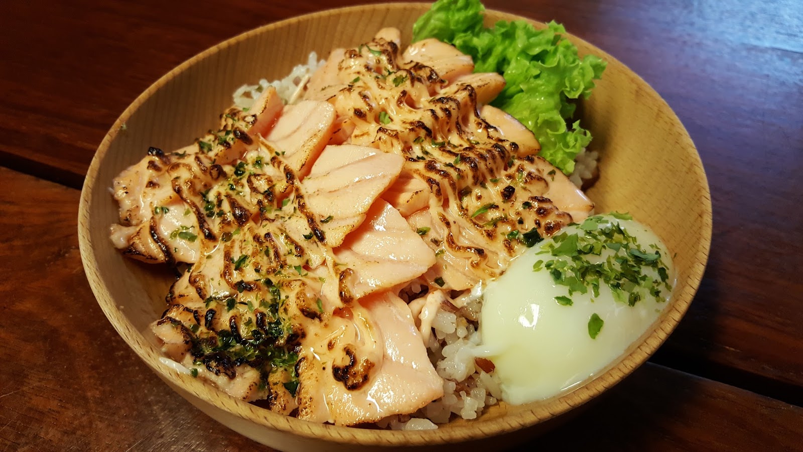 Salmon Samurai: Build Your Own Salmon Donburi At Only $9.90