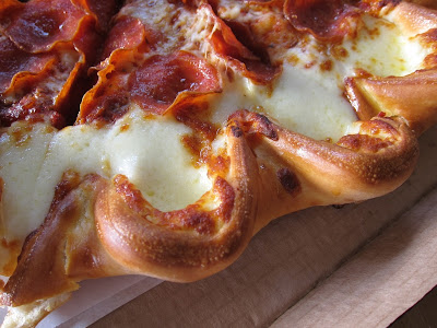 Review: Pizza Hut's Crazy Cheesy Crust Pizza