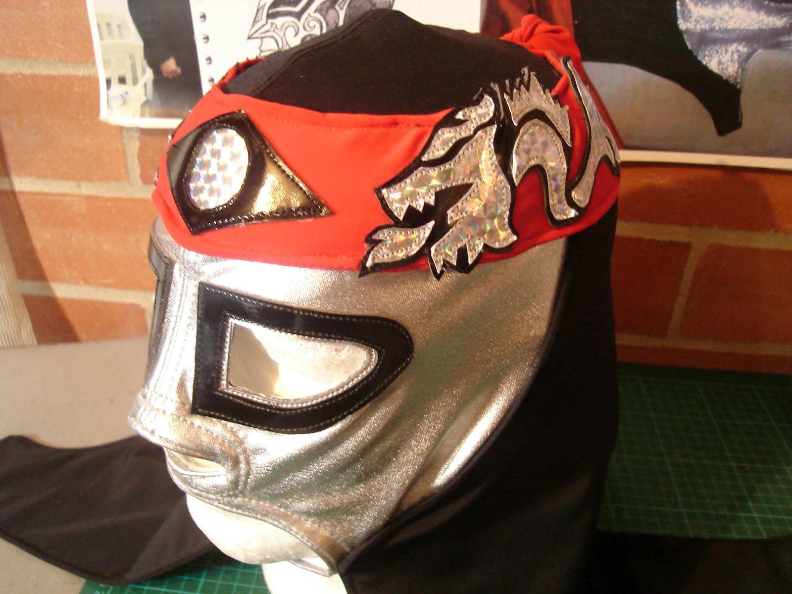 Máscara OCTAGÓN fabricada por EL DORADO & XTREME LUCHA COLOMBIA ...