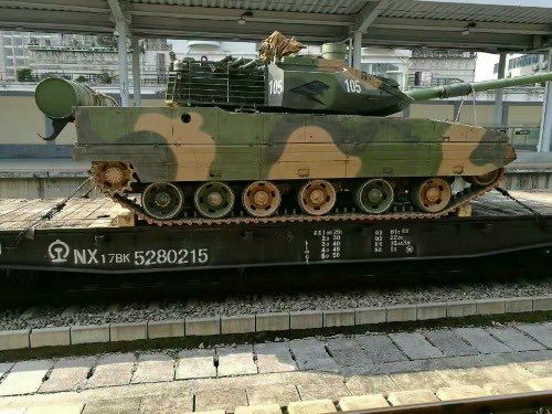 China Defense Blog: Photo of the day: PLAN Marine's ZTQ15 105mm Light Tank