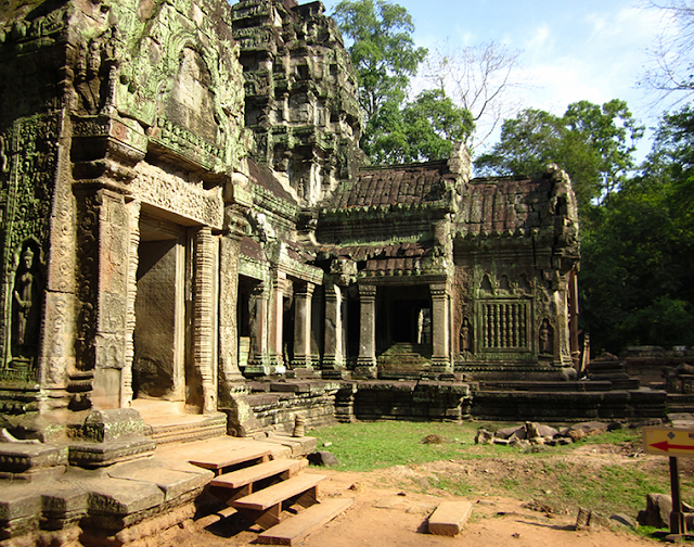 Ta Prohm temple - k-temple