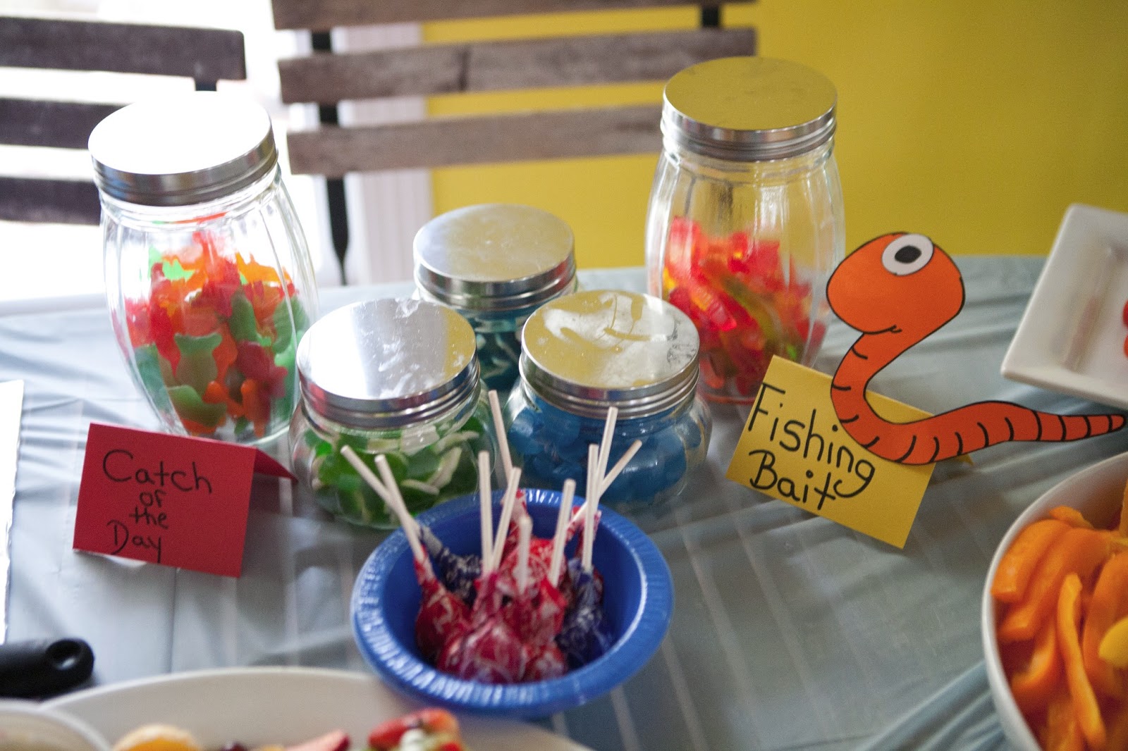 Ashley Hughes-Hailstone: Emerson's 'Bubble Guppies' 2nd Birthday Party