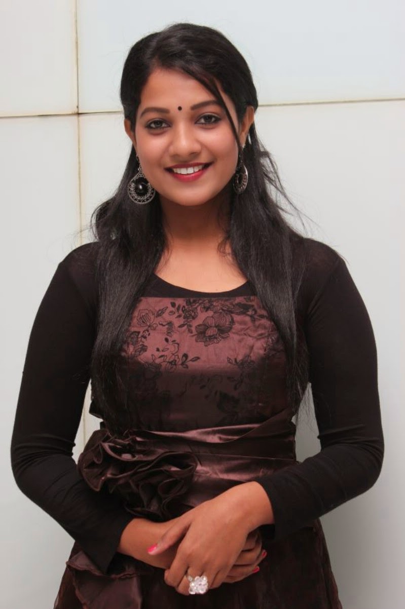 Actress Gopika Latest Stills - Cine Gallery