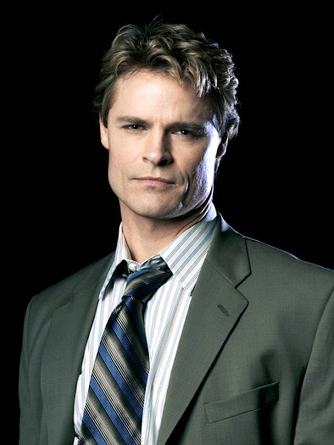 Eyecons: FRIDAY FAB 40+ DYLAN NEAL