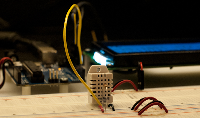 Spare Time Notebook: Using the RHT03 temperature and humidity sensor