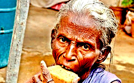 akkni news: 85 வயது செங்கல் பாட்டி!