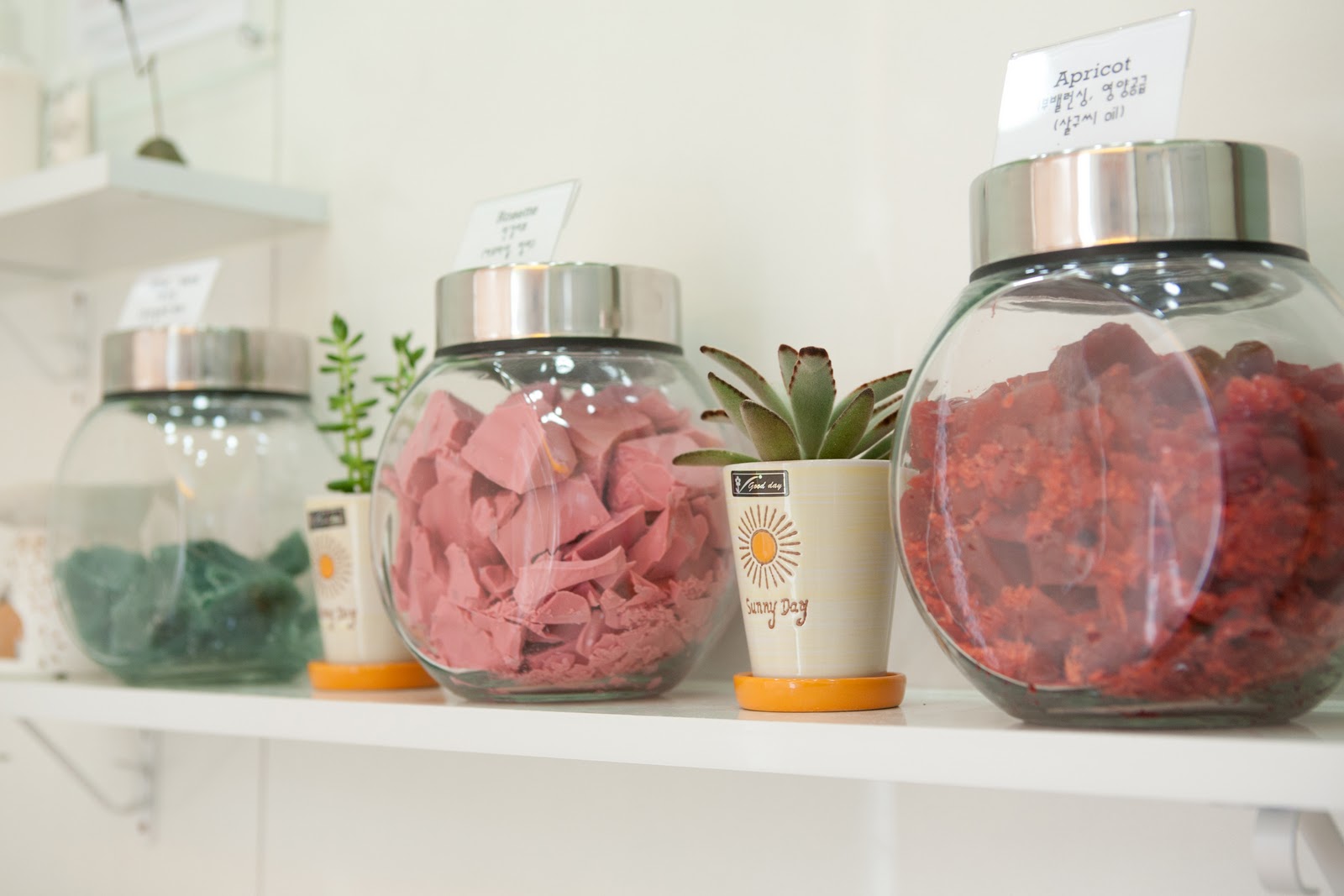 catchup brazilian waxing bar in seoul: Catchup waxing Bar open ...