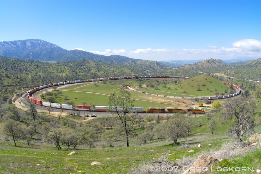 living-writing: Tehachapi Loop
