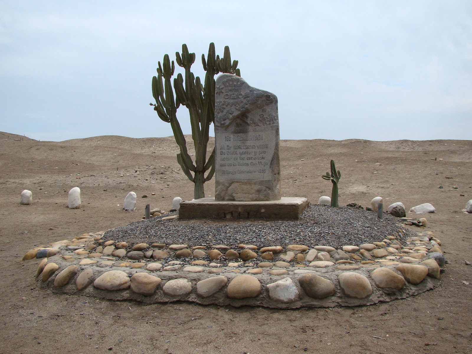 SEQUAR TE, DOMINUS: LA HUACA DE CAO