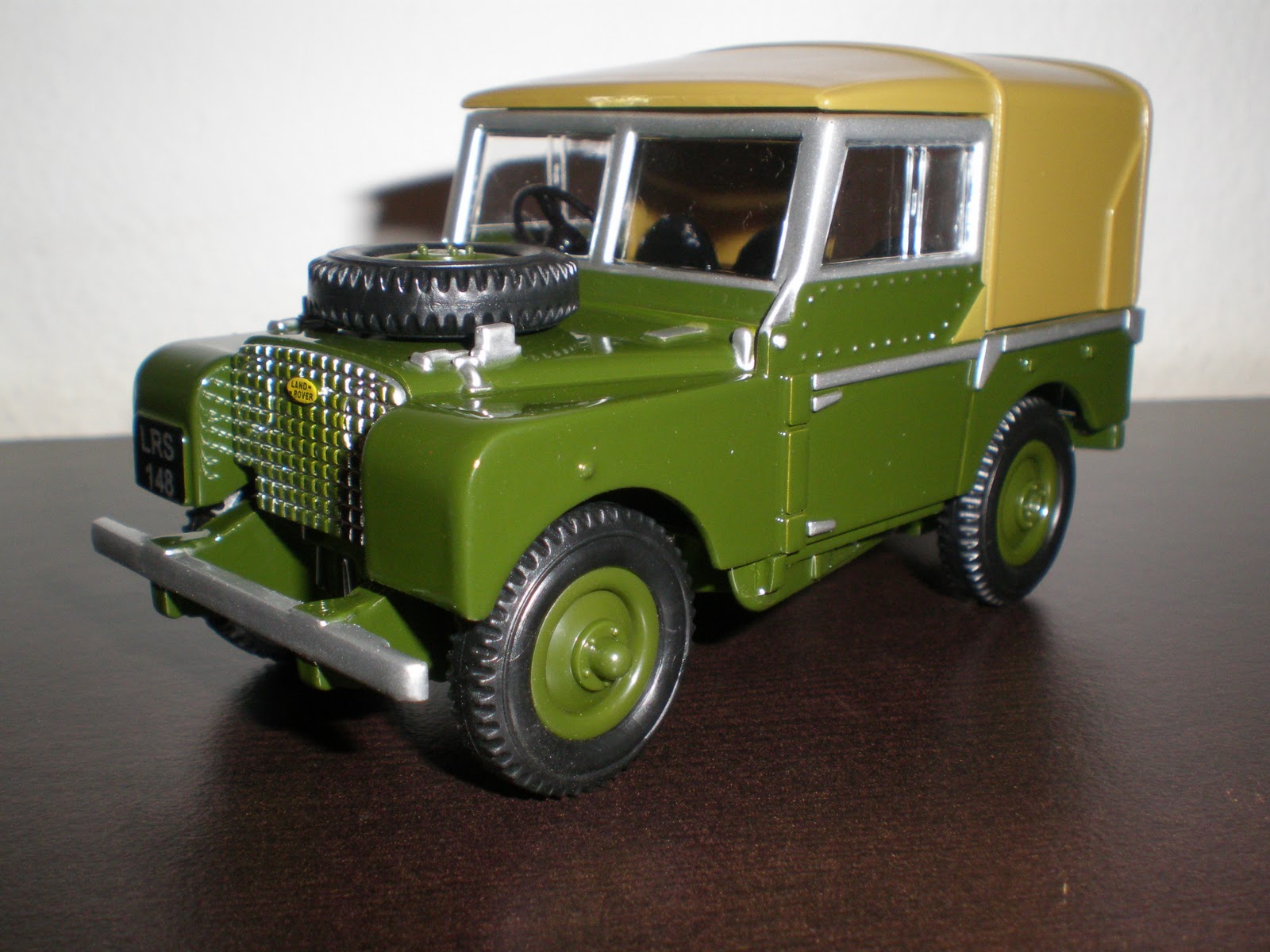 LANDYTOYS: Land Rover Serie I - Britains 1/32