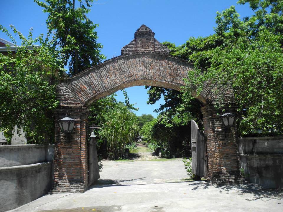 Travels and Others: Sitio Remedios in Currimao, Ilocos Norte