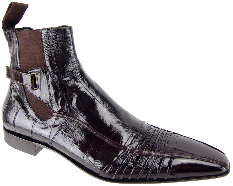 Fashion Theater: Cesare Paciotti