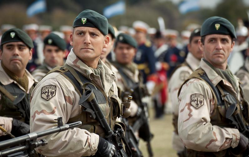 desarrollo defensa y tecnologia belica: En los cuarteles ven con ...