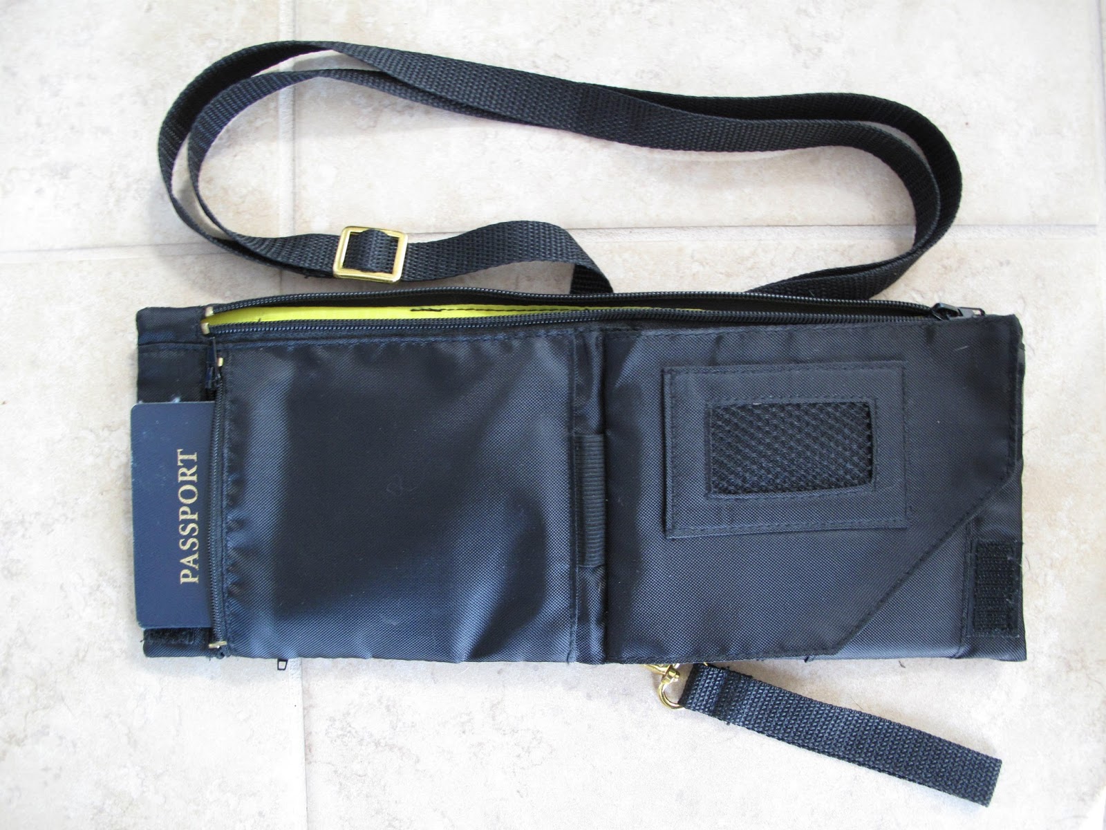 J The Travel Authority: Innovative Micro Travel Bag for Women + Men