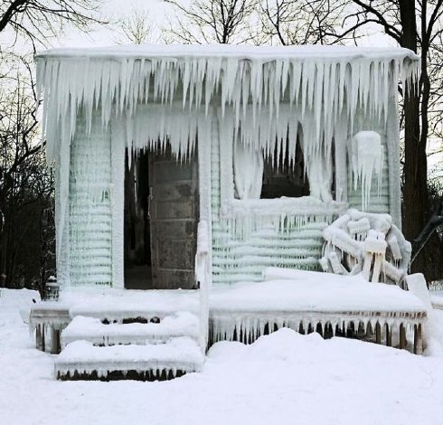 AMIR AIMAN AKASHAH: Gila cool! | Rumah jadi beku. Angpa tau?