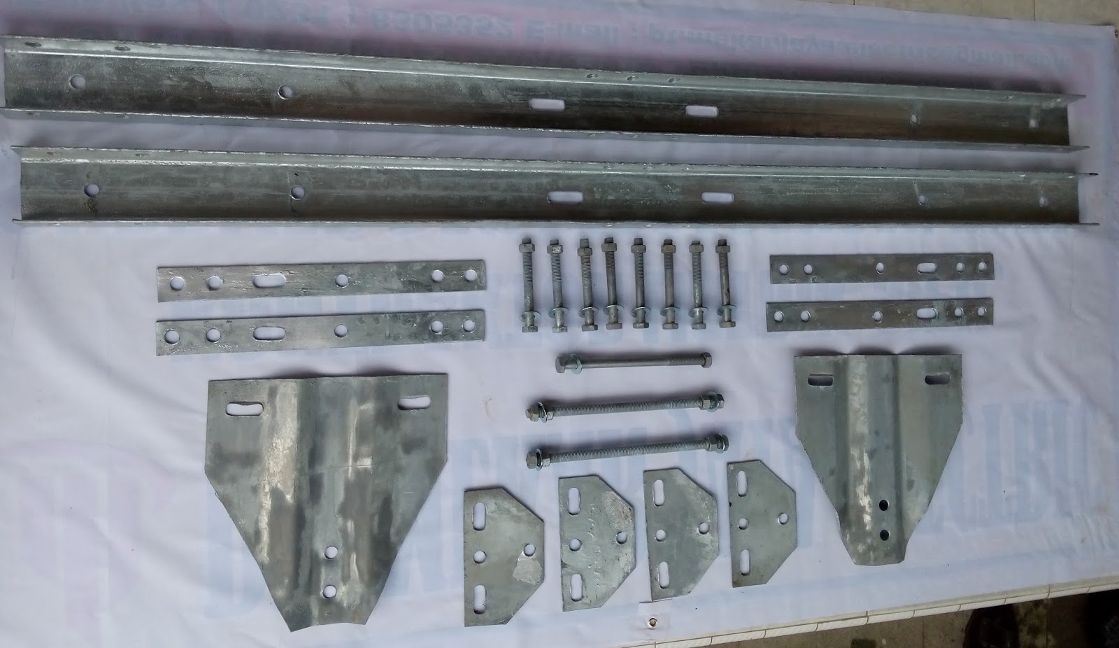 PT. MEKAR JAYA ELECTRIC: Perlengkapan Travers Afspan 1,8 Meter