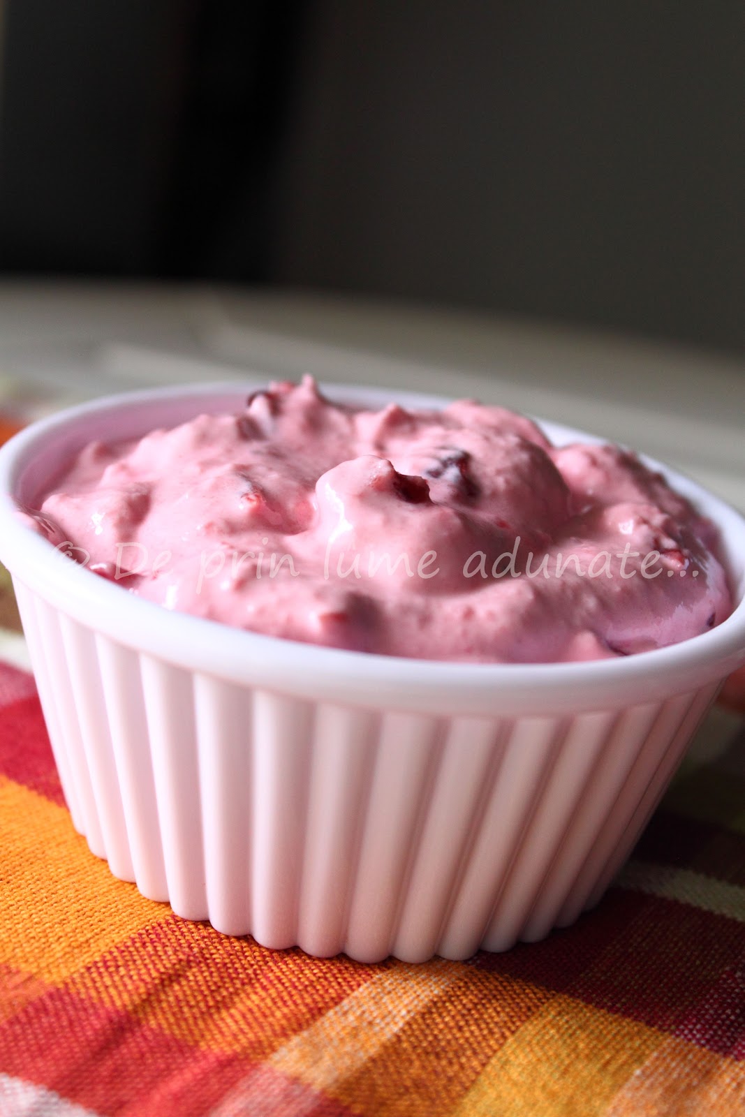 De prin lume adunate...: Sos de merisoare in doua feluri/ Cranberry ...