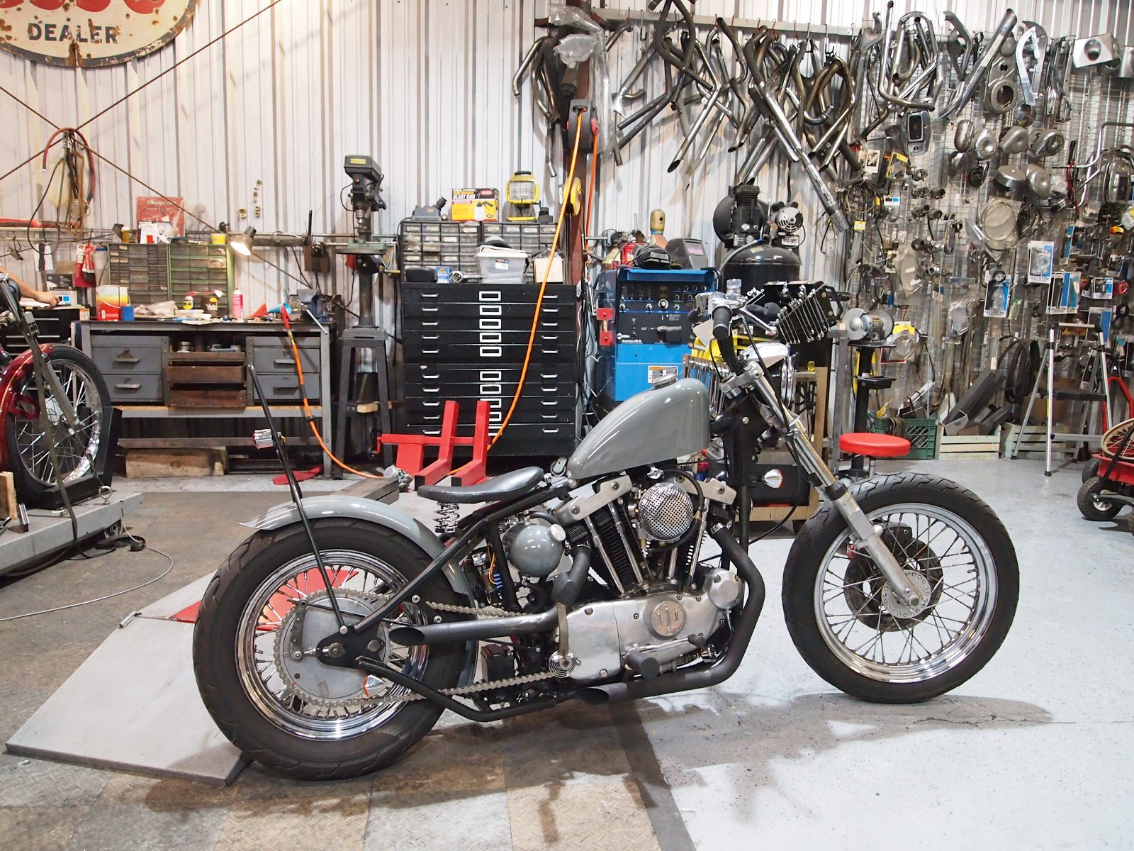 South Bay Street Machines: 1974 Sportster XLCH Hardtail Rigid Project