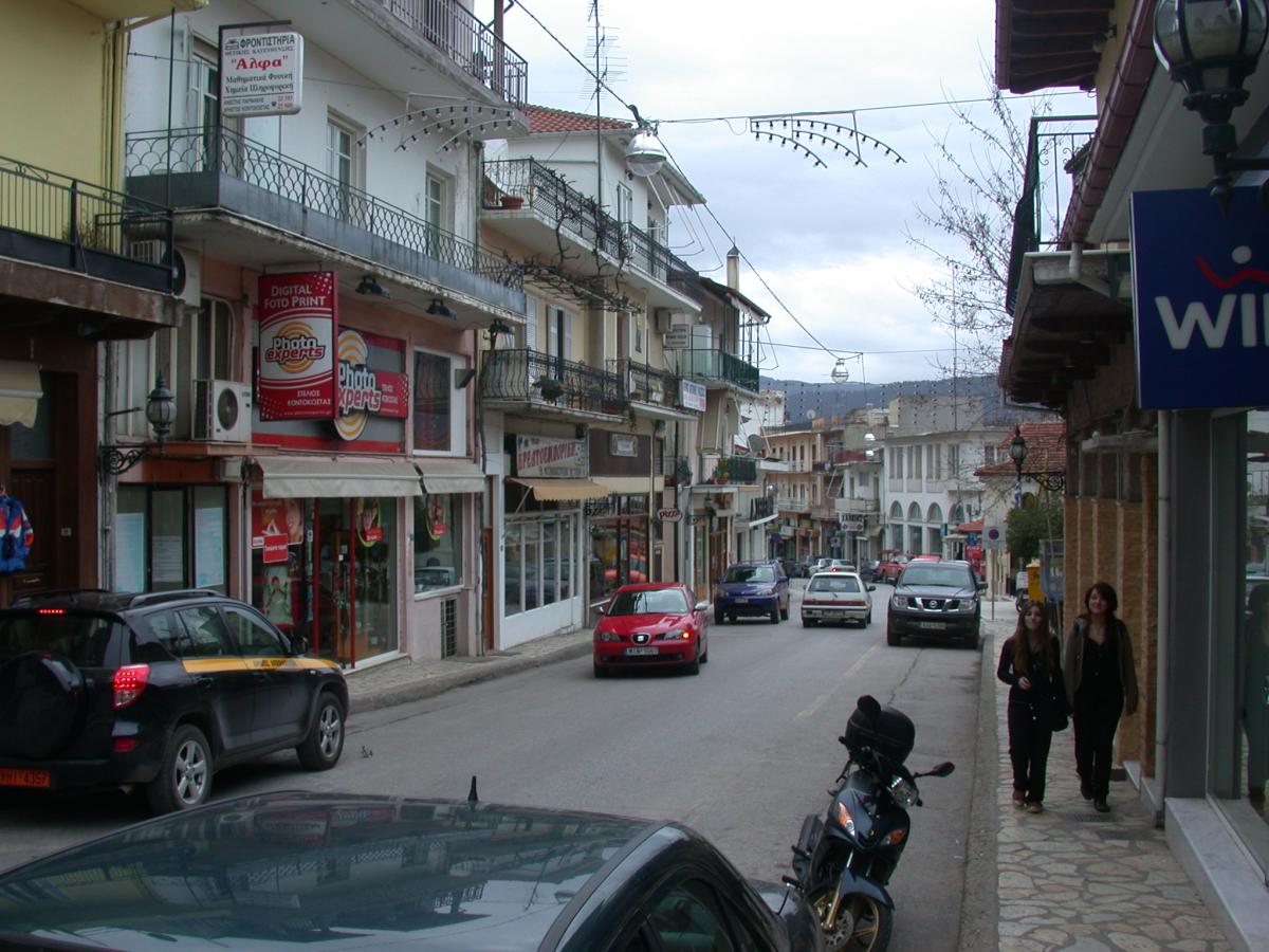 ΤΟ ΚΑΡΠΕΝΗΣΙ ΣΤΗΝ ΚΟΡΥΦΗ ΤΟΥ ΚΟΣΜΟΥ ΜΕ ΤΑ ΕΡΓΑ ΠΟΥ ΔΗΜΙΟΥΡΓΗΣΕ: ΓΙΑΤΙ ...