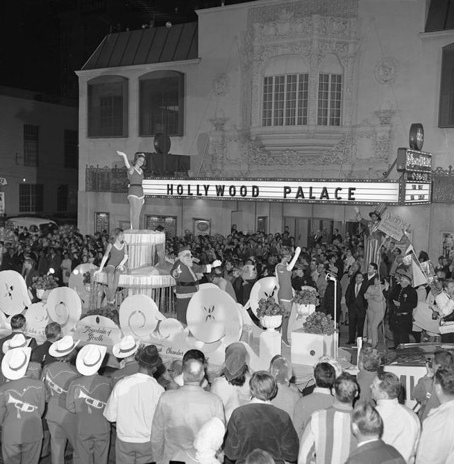 Los Angeles Theatres: Hollywood Playhouse / Avalon: history + exterior ...