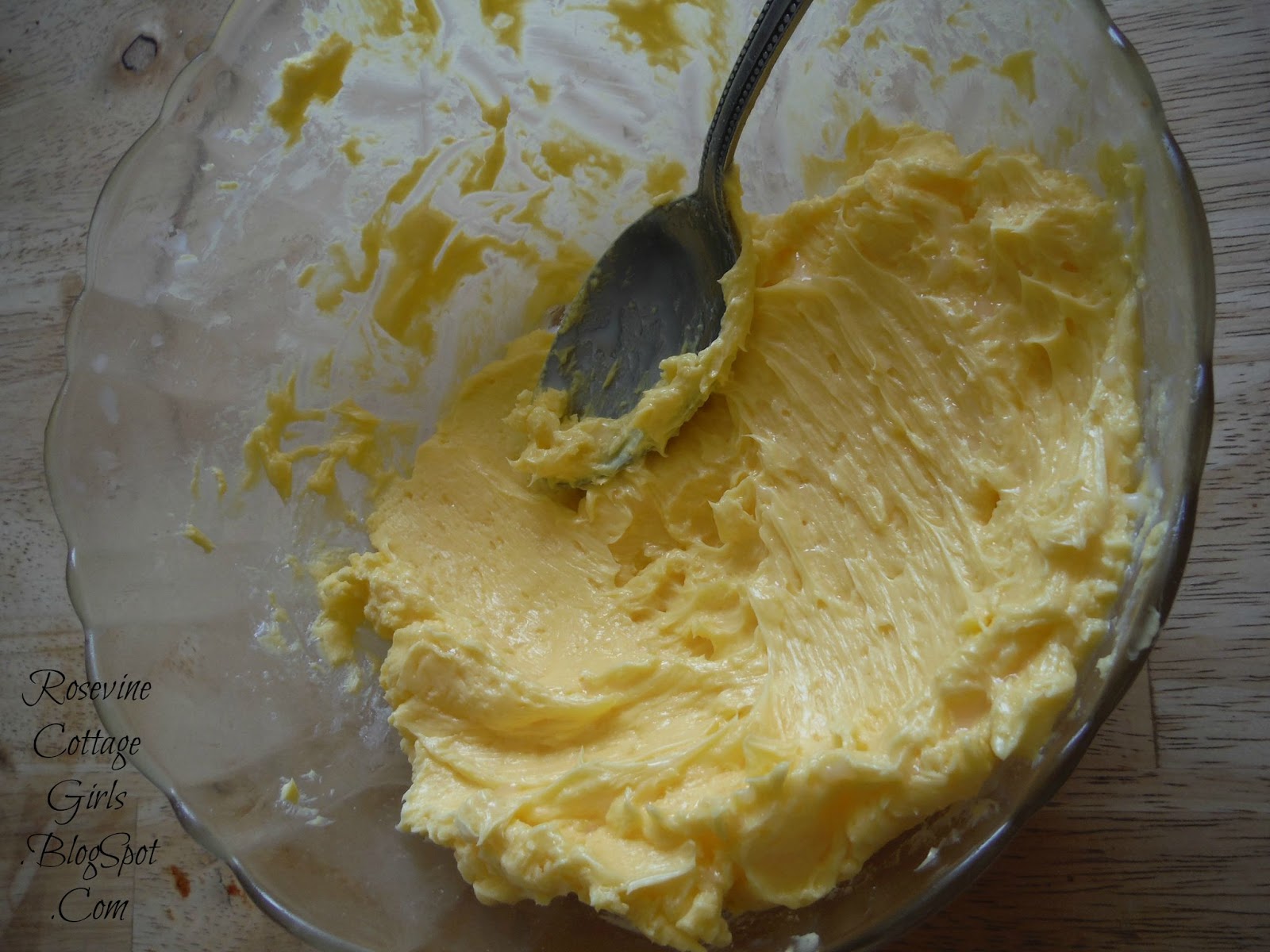 Making Butter In A Jar In 7 Easy Steps