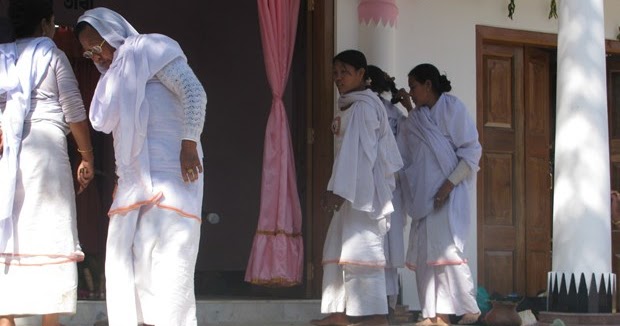 PUMNGOU PHANEK: A traditional loin cloth of Meitei women