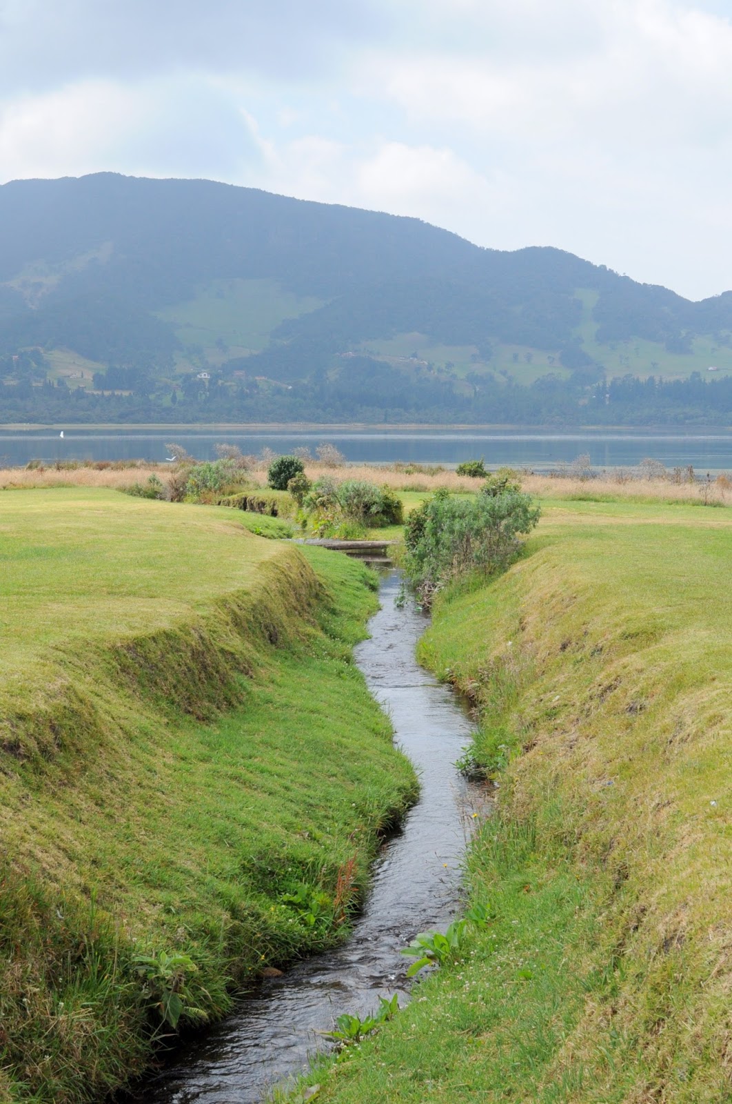 Amaneciendo en el Neusa | Una antología de aventuras