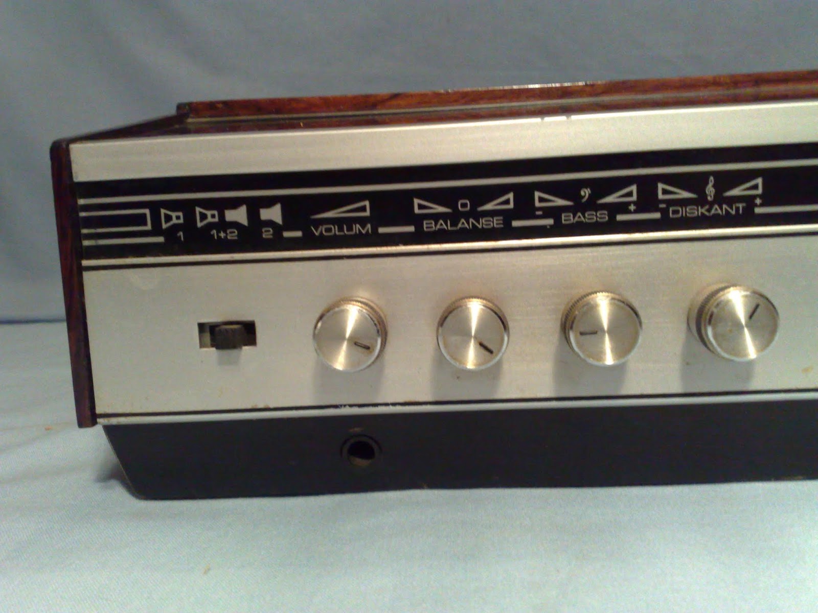 TOM's TECH TOYS: SOUNDMASTER