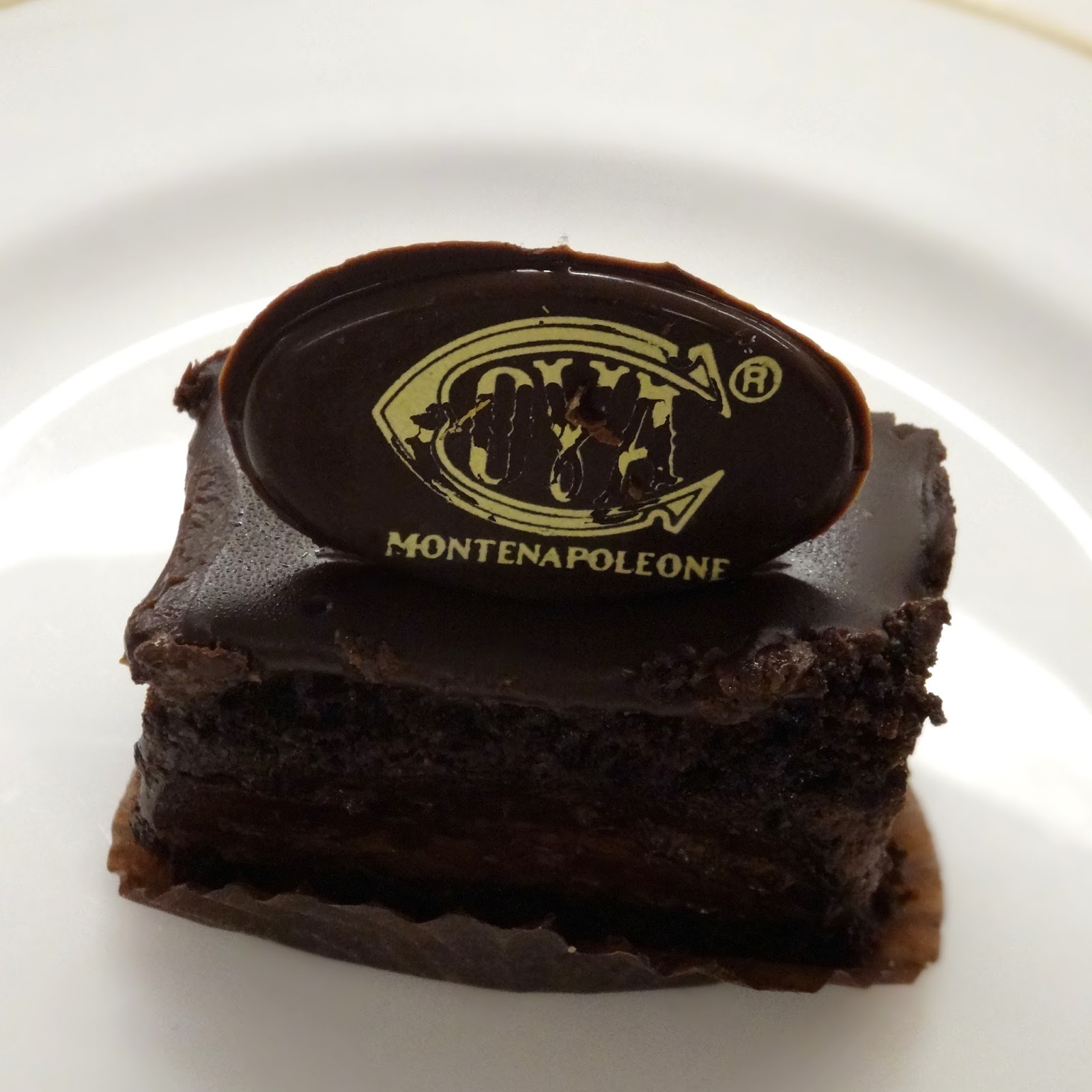 Queen of Low Tea: Cova － Afternoon Tea