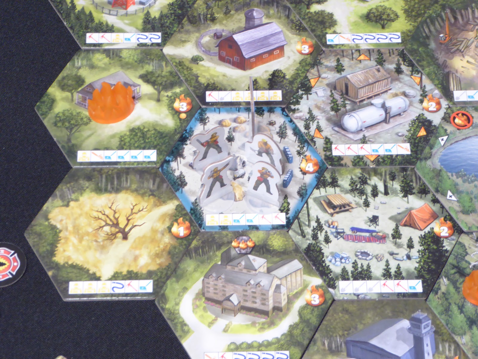 Hotshots Review - EverythingBoardGames.com