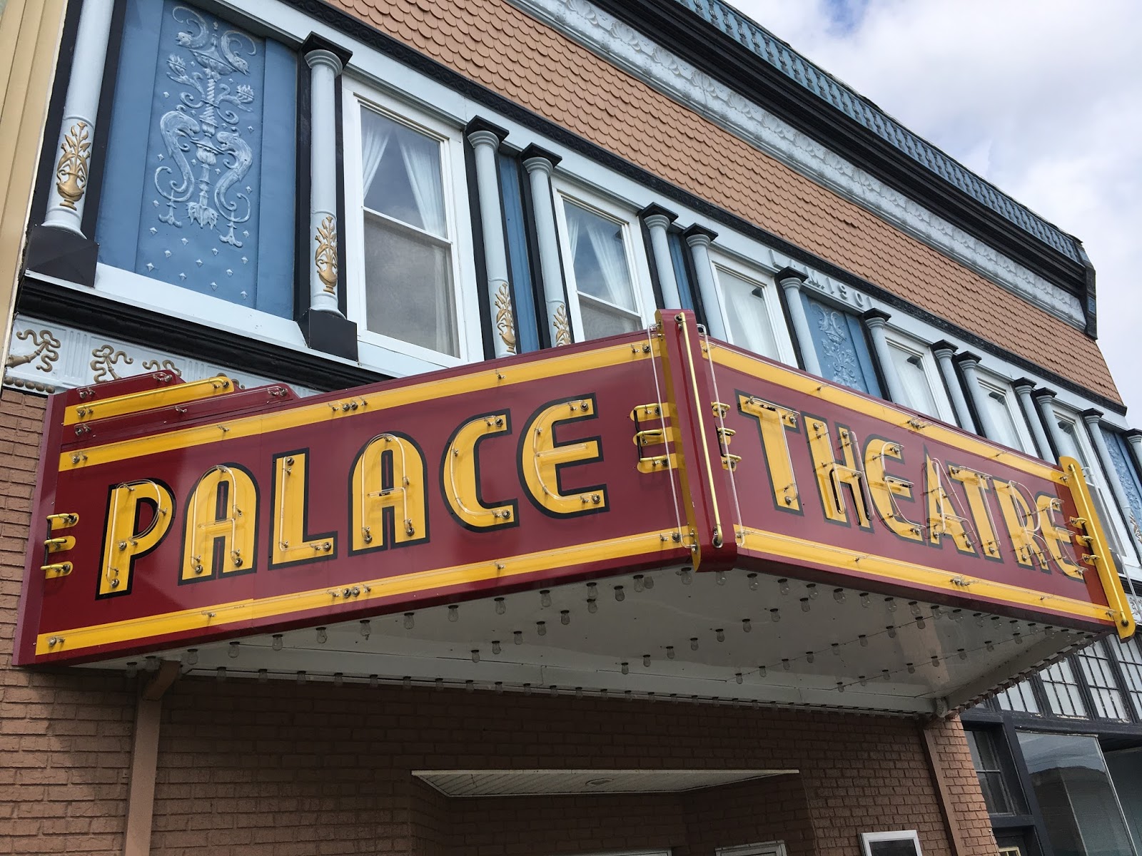 Soldier of Cinema: WARREN OATES: "I DON'T KNOW WHERE HOME IS". My Visit ...