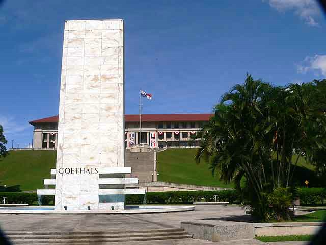Panama Tourism and Travel: Goethals Memorial Monument