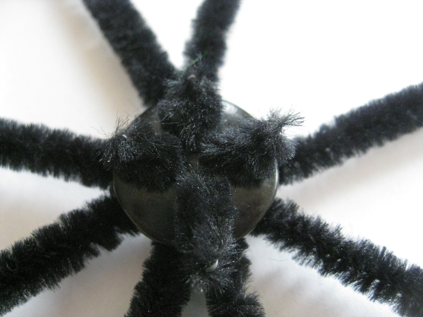 Cindy deRosier: My Creative Life: Pipe Cleaner Spiders
