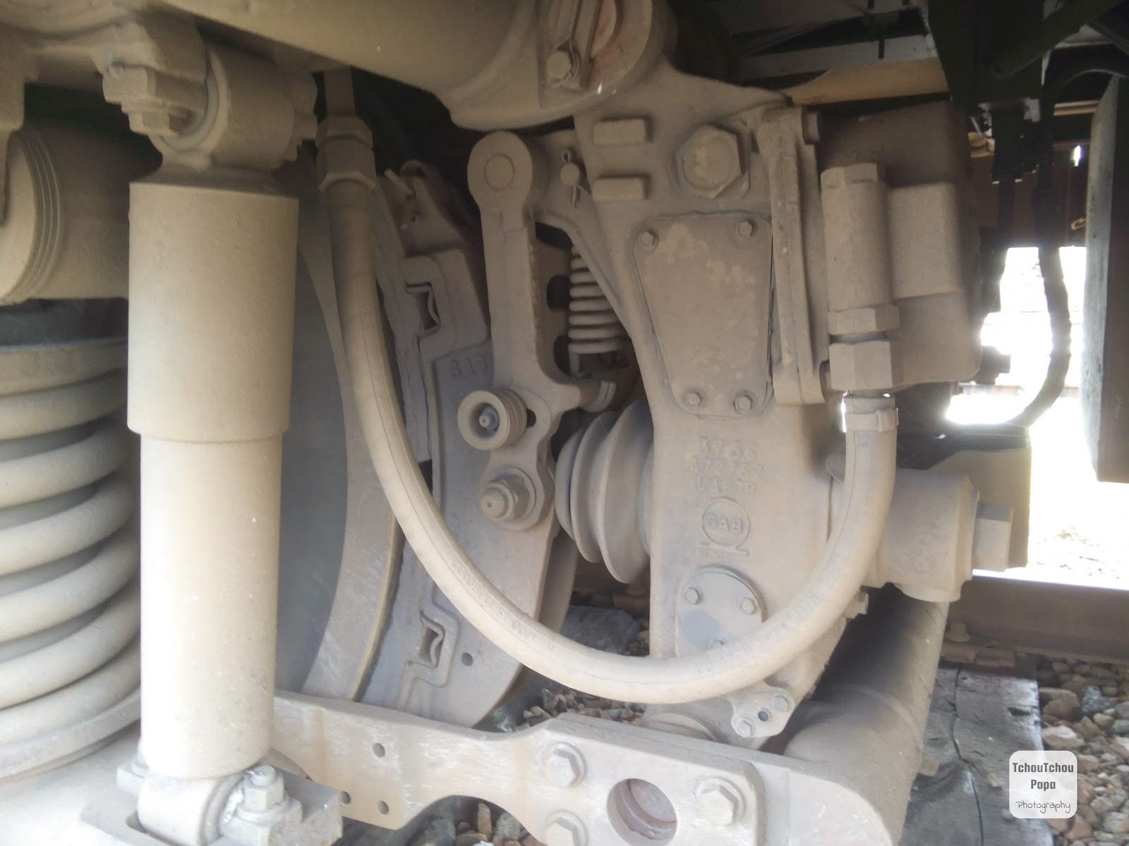 Comprendre le freinage des trains classiques ~ TRAINS