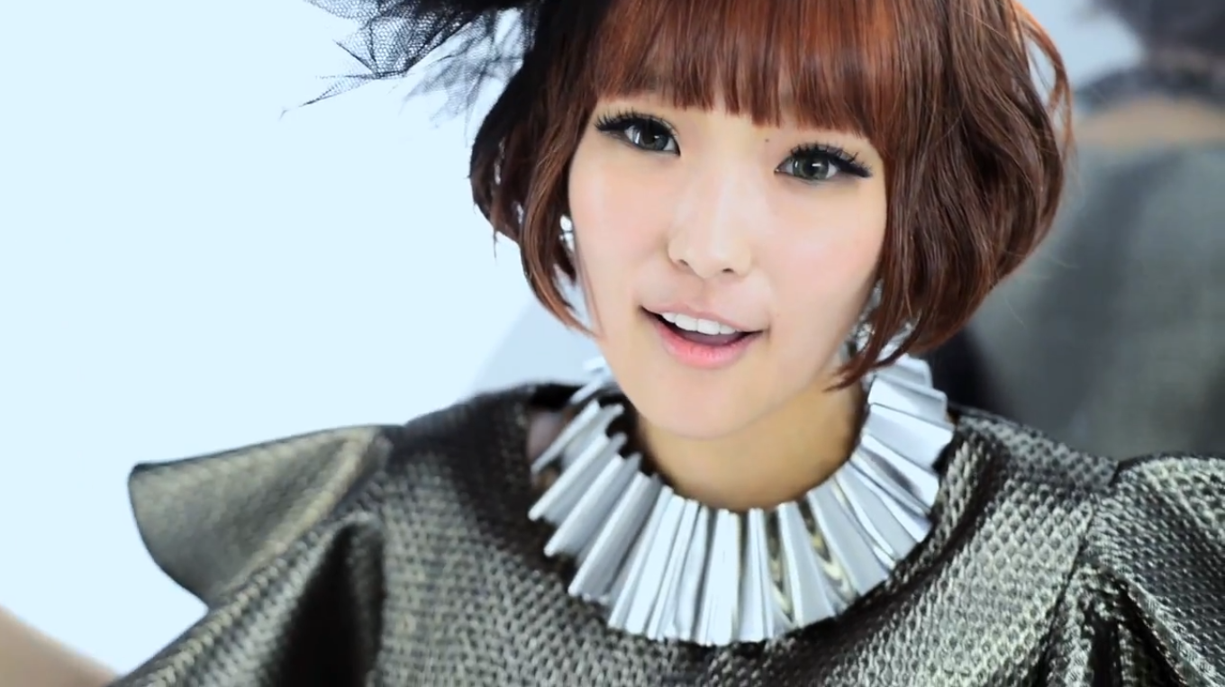 I cry like Yuko Oshima: Jpop: Yun*chi - Your Song