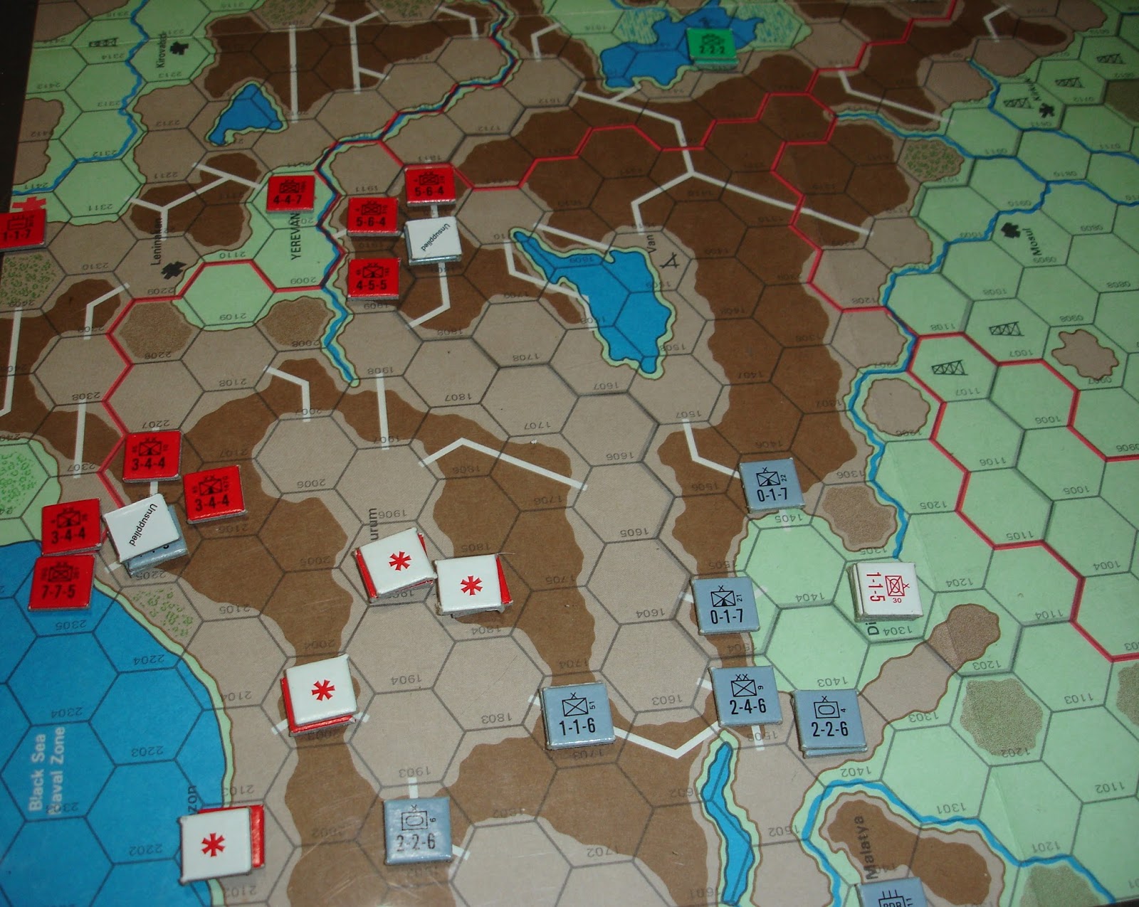 One Sided Miniature Wargaming Discourse: GDW - World War Three - Game ...