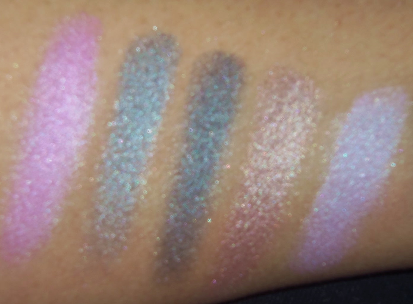 Addicted to Beauty: L.A. Colors Cosmetics Product Review