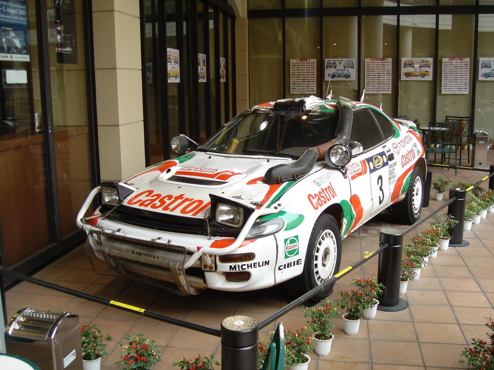 課長睪耕作: 1/43 TOYOTA Celica Turbo Safari Rally 1992 [hpi-racing]