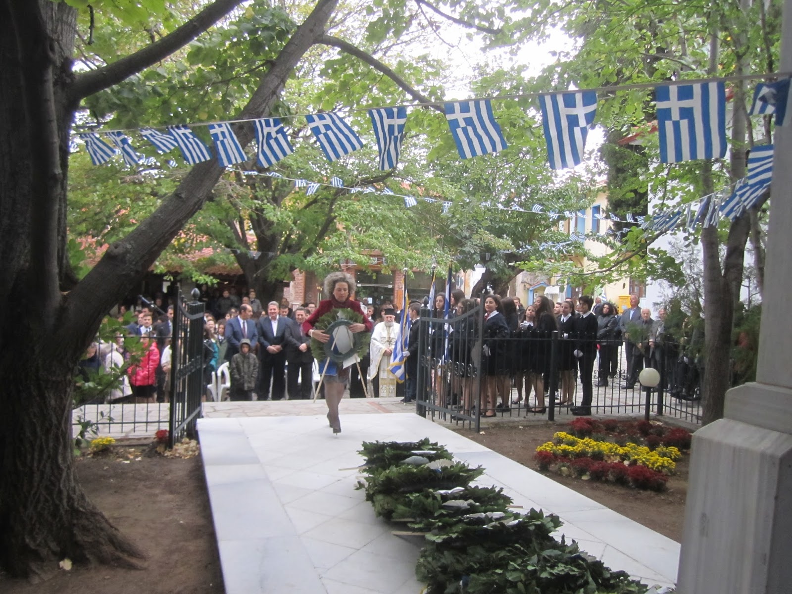 tseligas : Από τον γιορτασμό του "ΟΧΙ" στη Γαλάτιστα