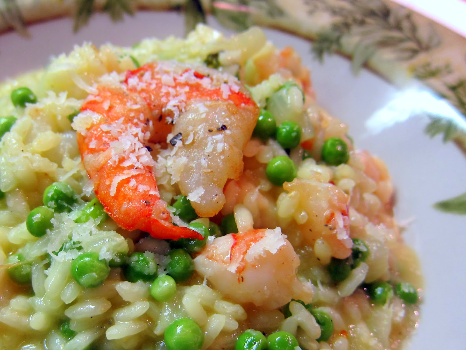 Dragon's Kitchen: Creamy Lemon Shrimp & Pea Risotto
