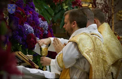 New Liturgical Movement: FSSP Anniversary Celebrations in Rome and Mexico