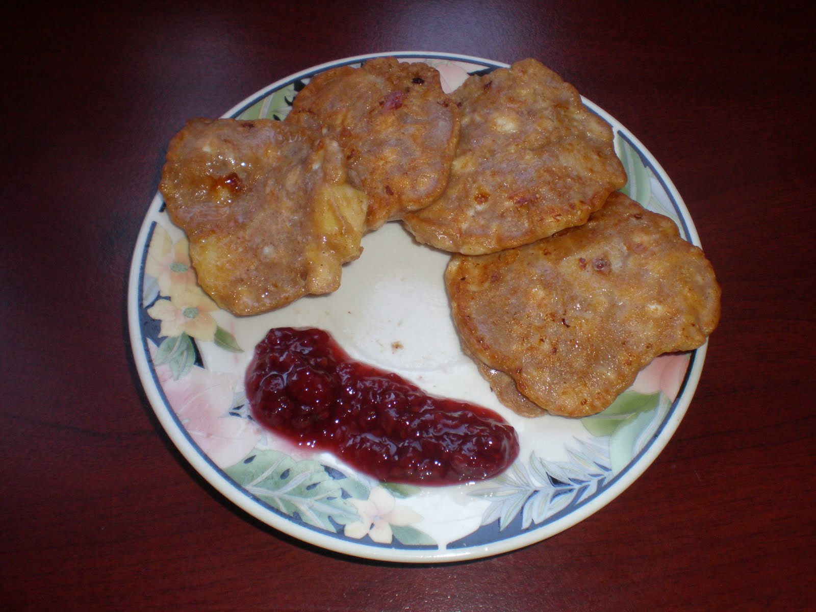 Kaidi kokkab: Pühapäevaõhtused kodujuustu-õunapannkoogid