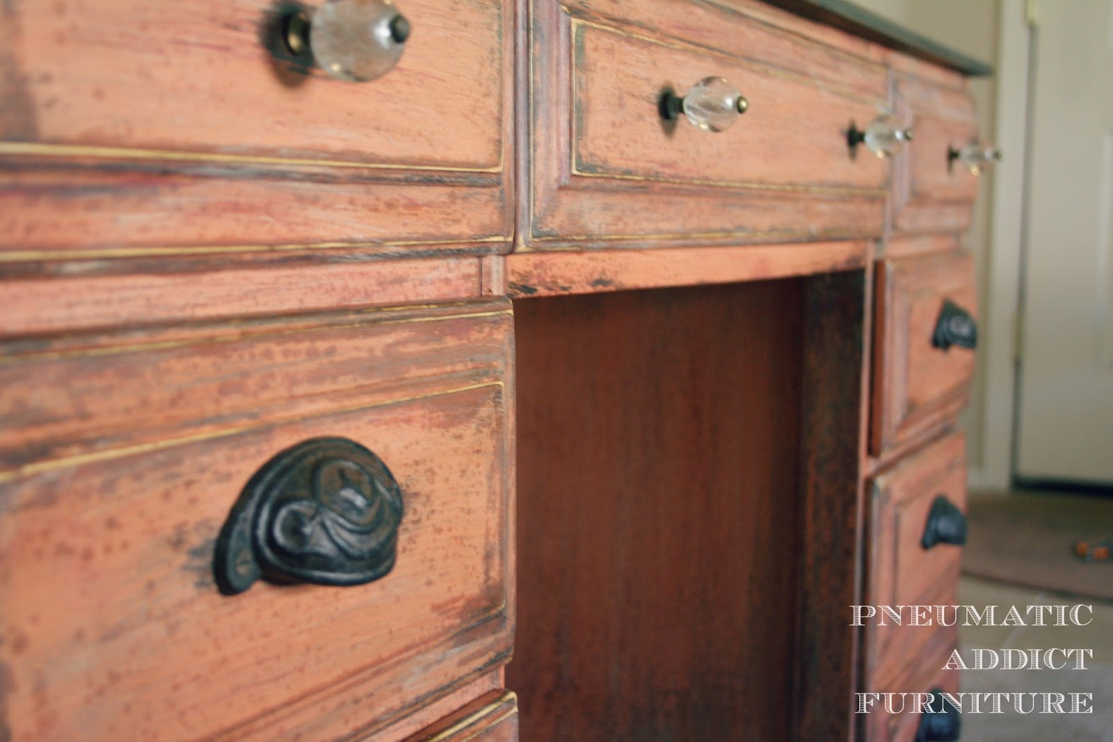 Layers of Color: Ce Ce Caldwell Georgia Clay Desk | Pneumatic Addict