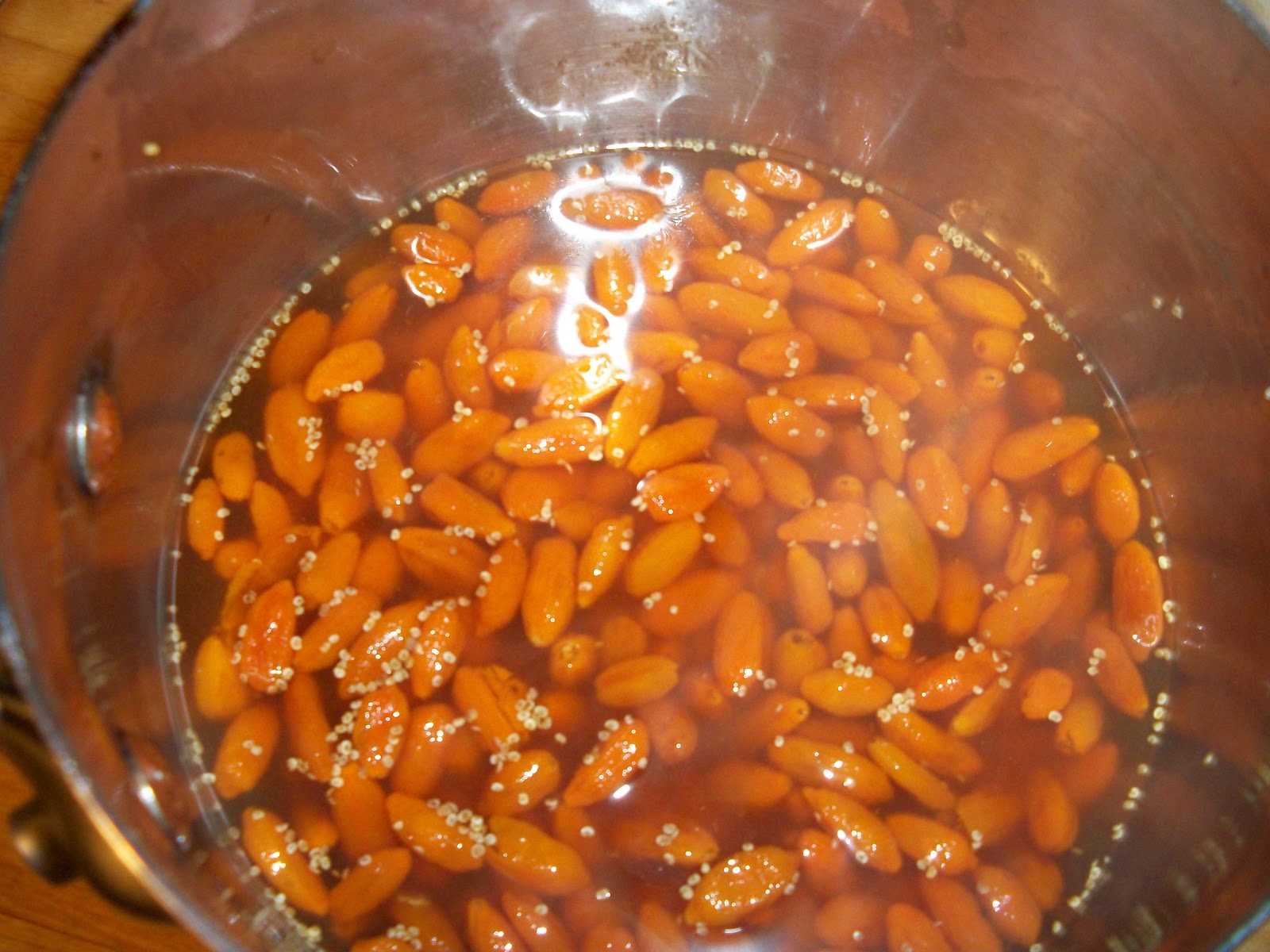 Cooking with love ! : Dulceata de fructe Goji ( Goji berry jam)