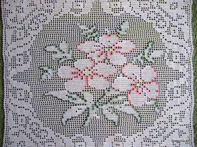 GREGOBLEN: " UNCINETTO FILET" (ricamato)