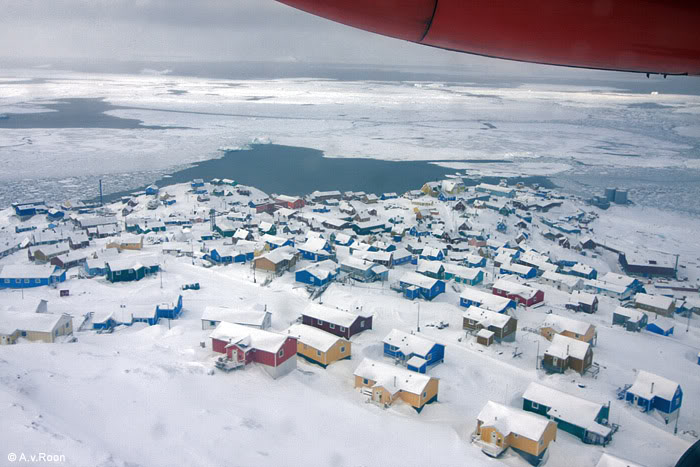 Hondensledetocht Noord-Groenland: 3. Qaanaaq (Thule)