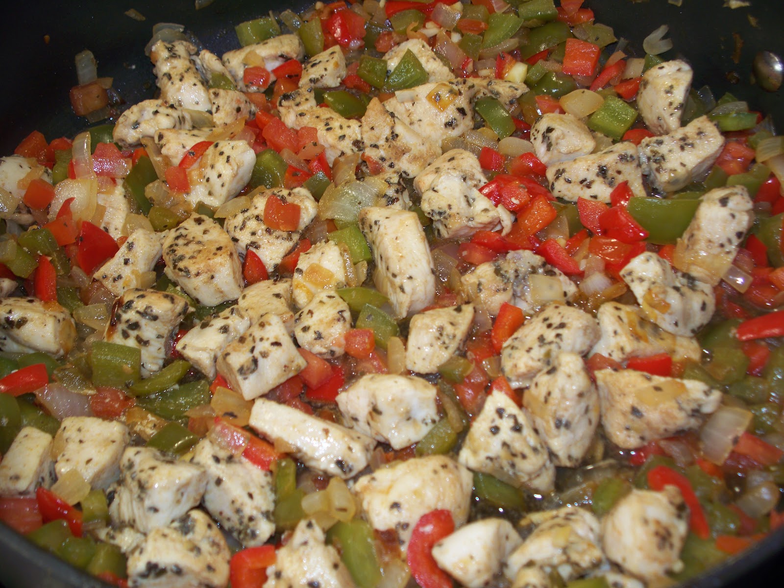 THE FOOD OF LOVE: CHICKEN BASQUAISE